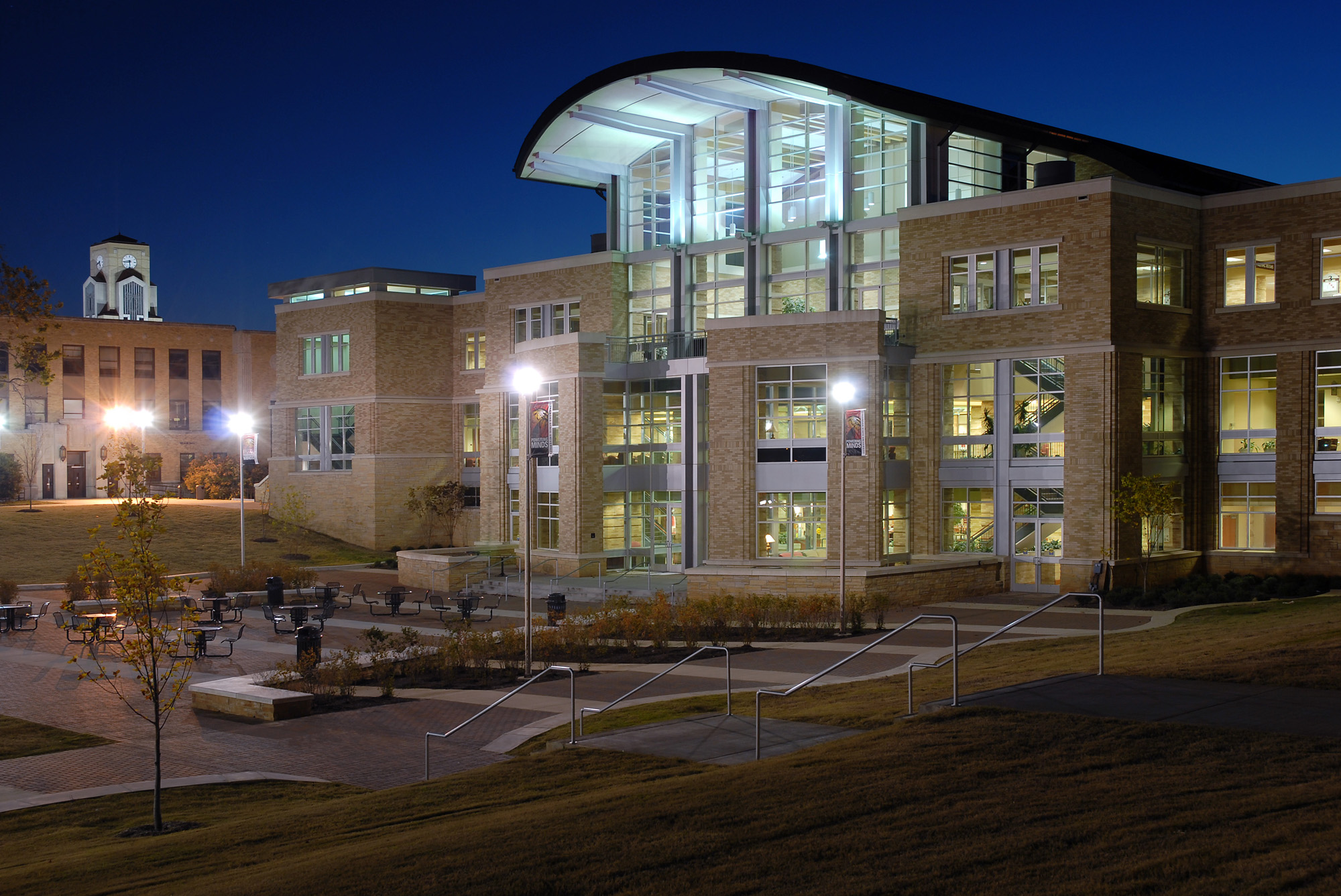 ASU CARL R. RENG STUDENT CENTER - WDD